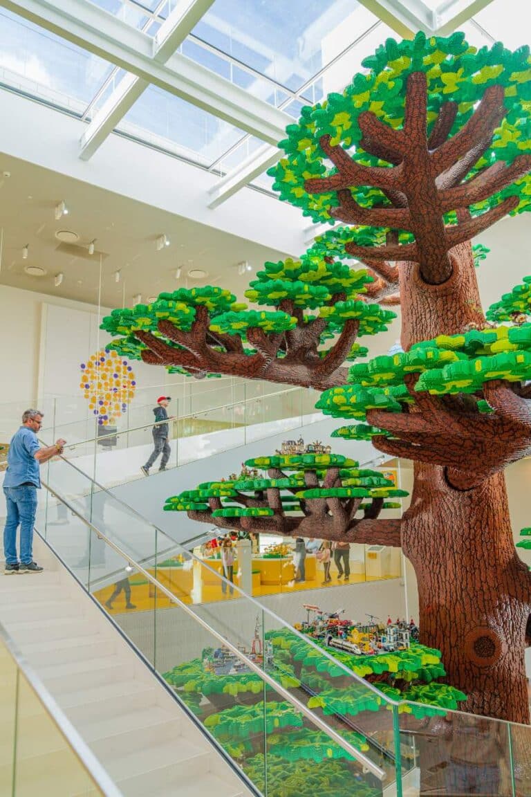 Lego House