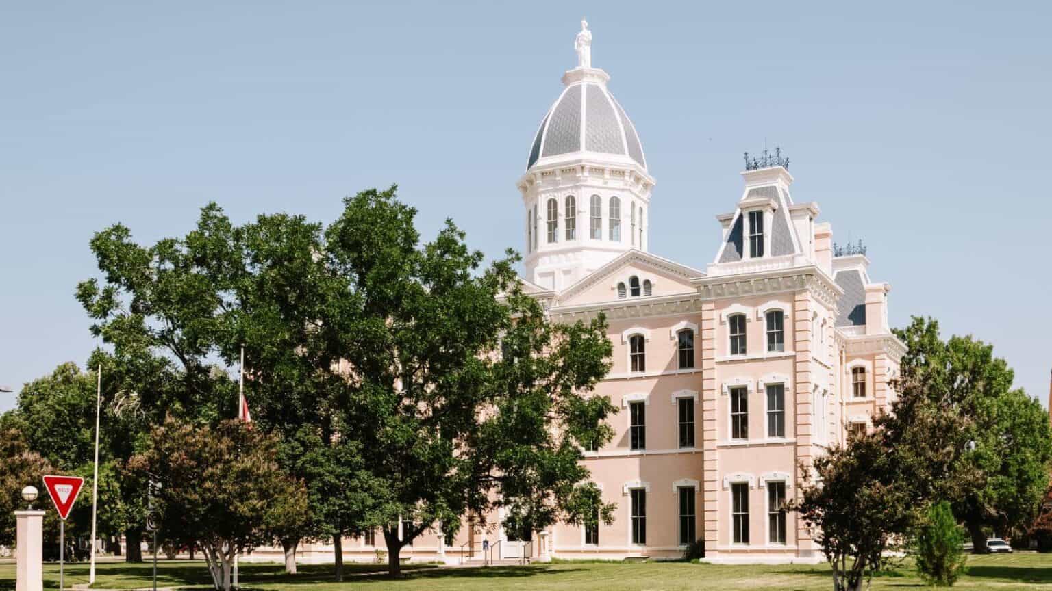 These Quirky American Towns Are Full of Odd Traditions and Unusual ...