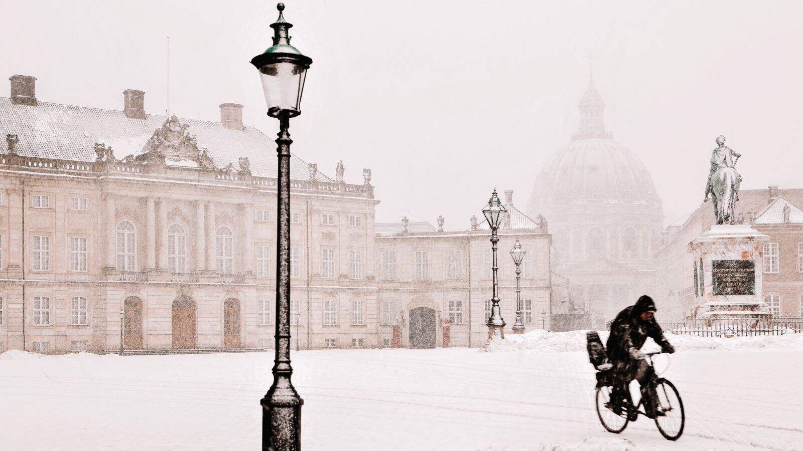 15 European Cities With Stunning Winter Landscapes 2024