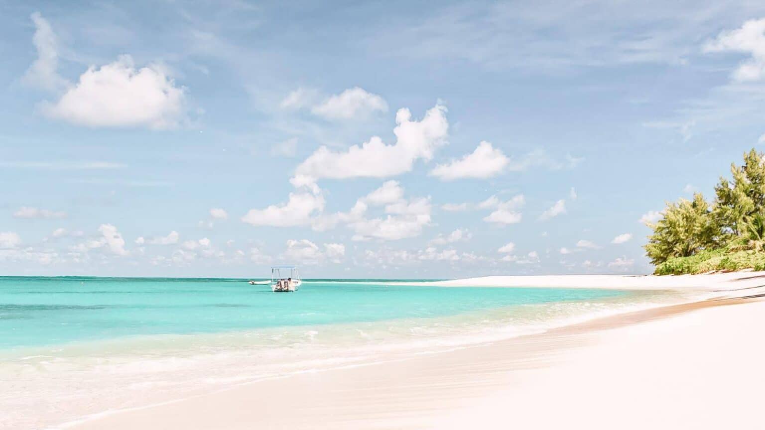 12 Hidden Islands for a Perfect Tropical Escape 2026