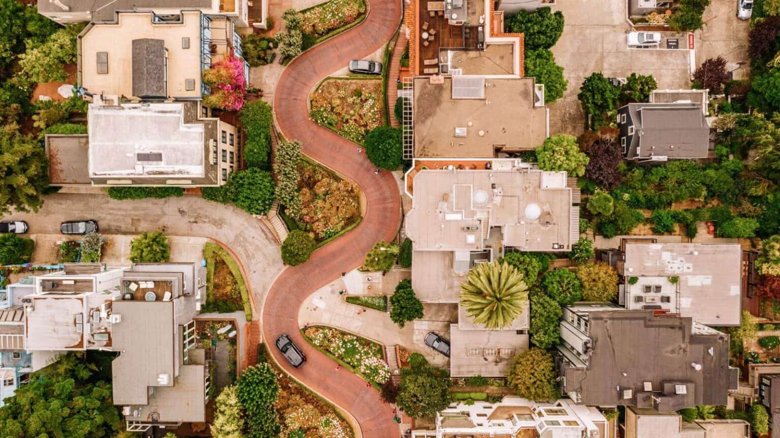 From Medieval Alleys to Colonial Avenues, These Historic Streets Tell ...