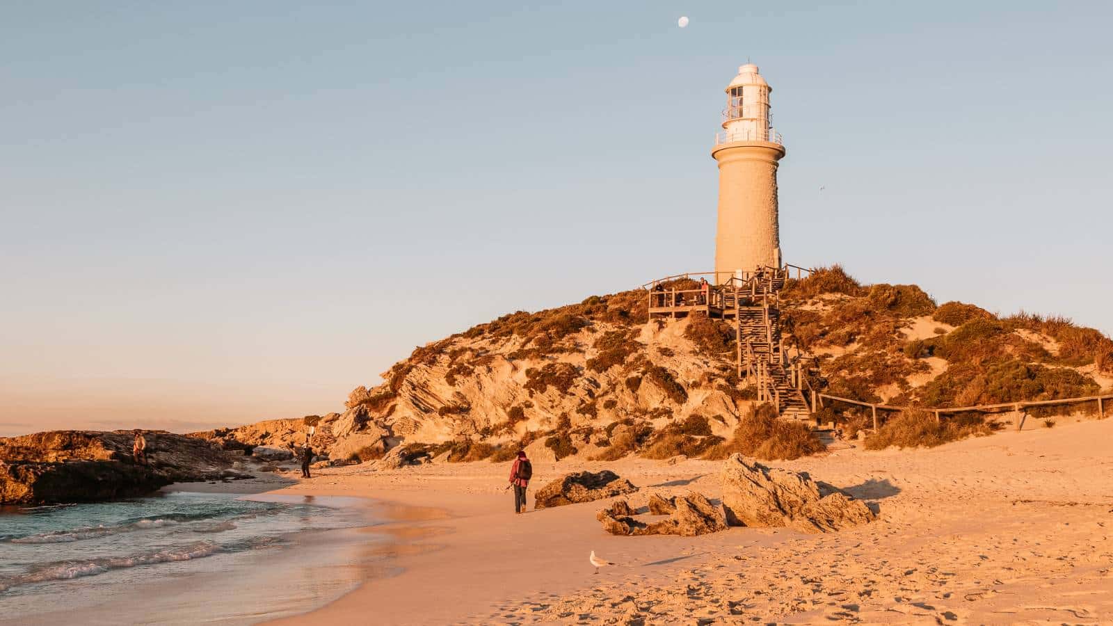 12 Incredible Lighthouses Offering Spectacular Ocean Views 2026