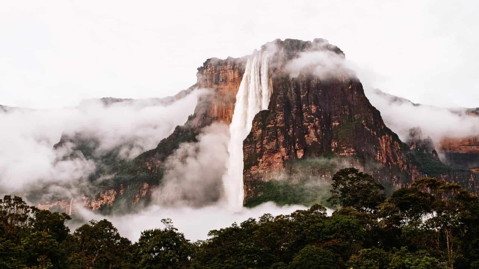 12 Majestic Waterfalls Around the World To Add to Your Bucket List 2026