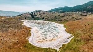 12 Must-See Natural Phenomena Around the World 2026