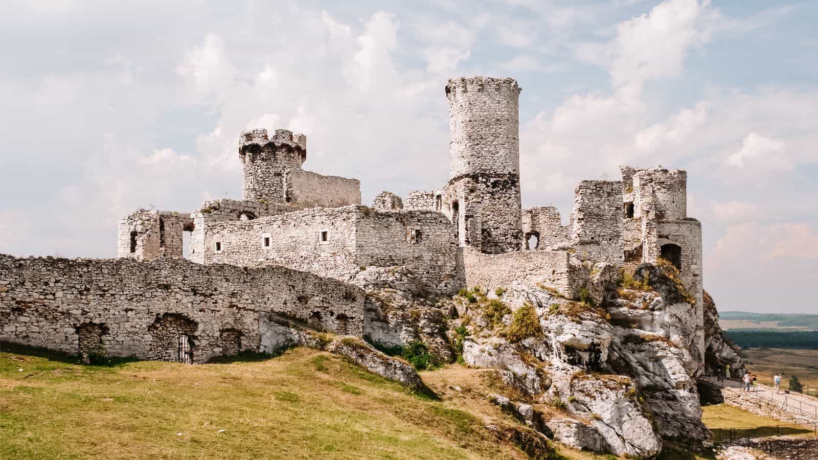 13 European Destinations with Stunning Ancient Ruins 2025