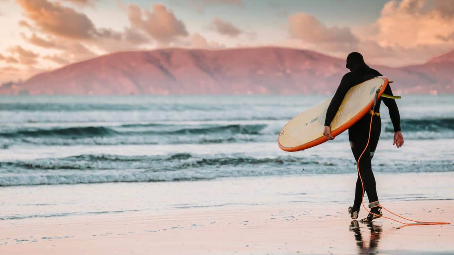 12 Top Surfing Spots Around the World - The Ultimate Surf Spot Bucket ...