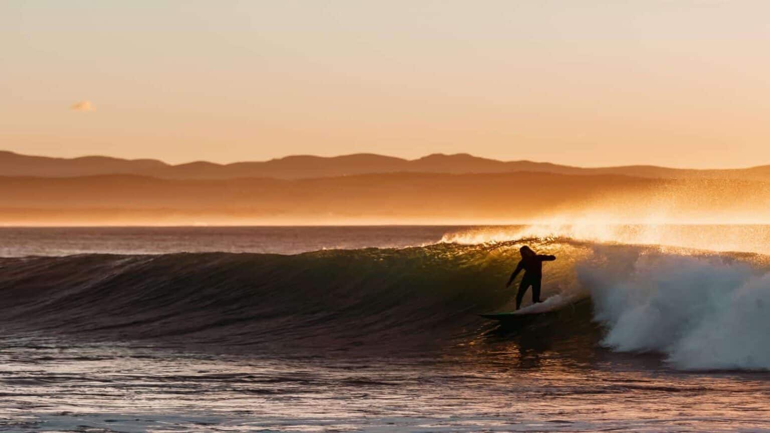 12 Top Surfing Spots Around the World - The Ultimate Surf Spot Bucket ...