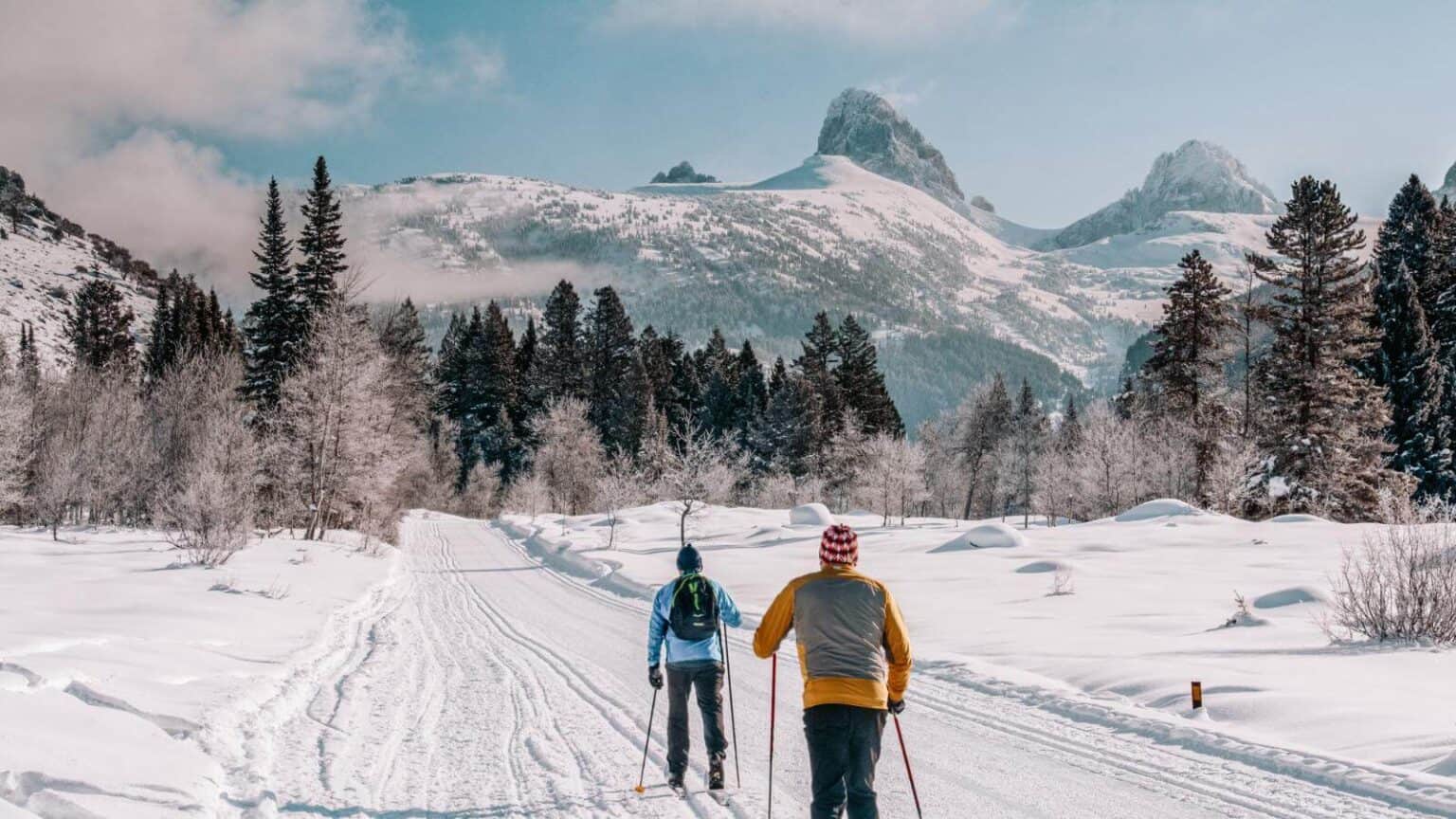 12 US Destinations for an Unforgettable Ski Trip 2026