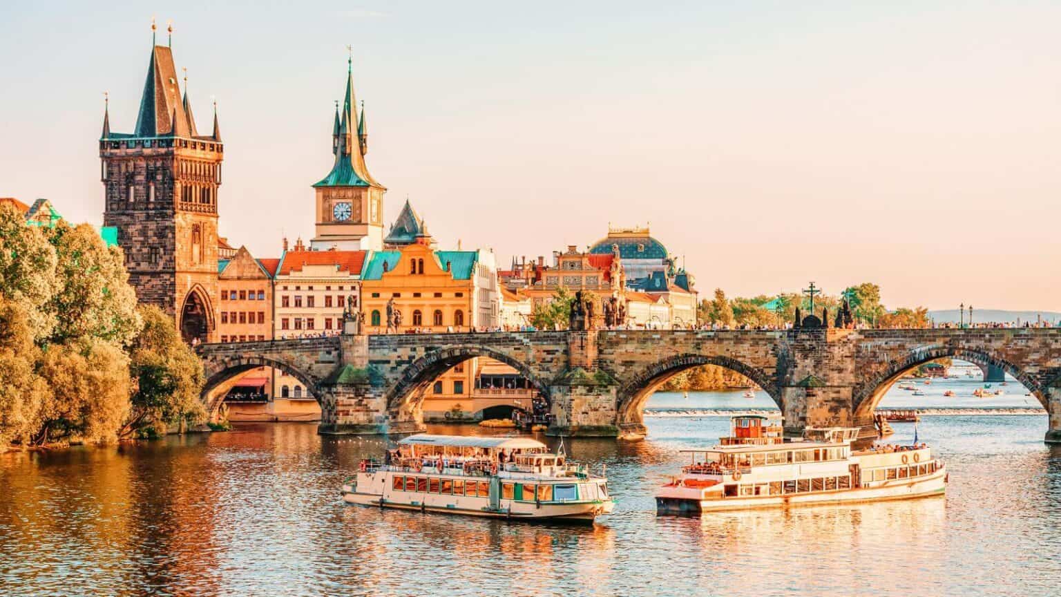 12 Medieval European Towns So Beautiful, You'll Feel Like You've ...