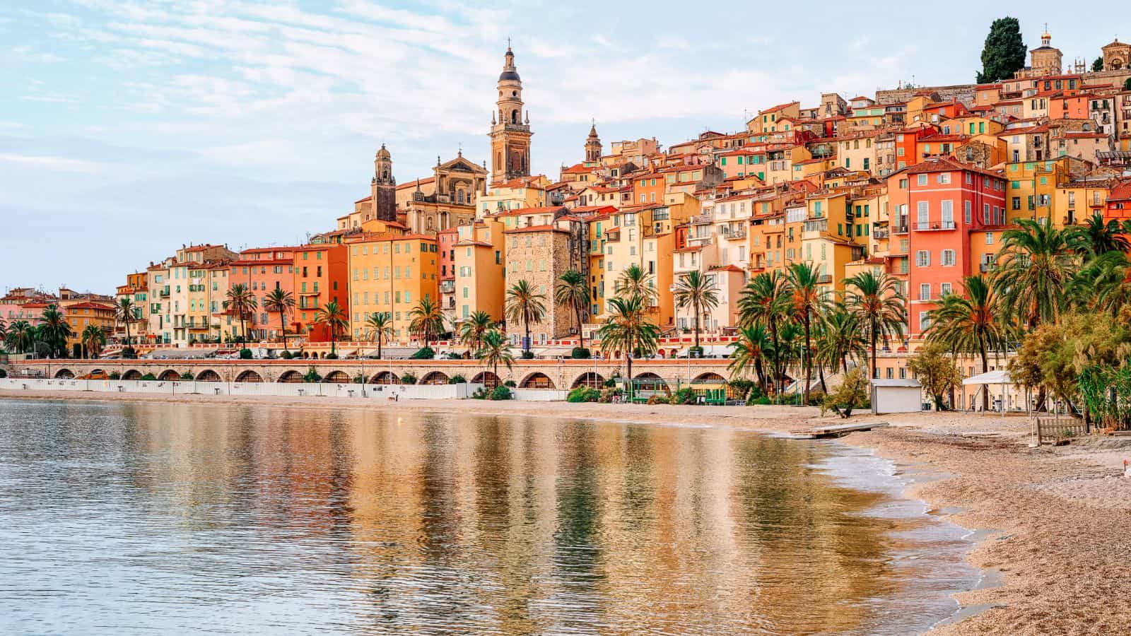 From Hidden Coves to Glamorous Seaside Resorts, These French Beach ...