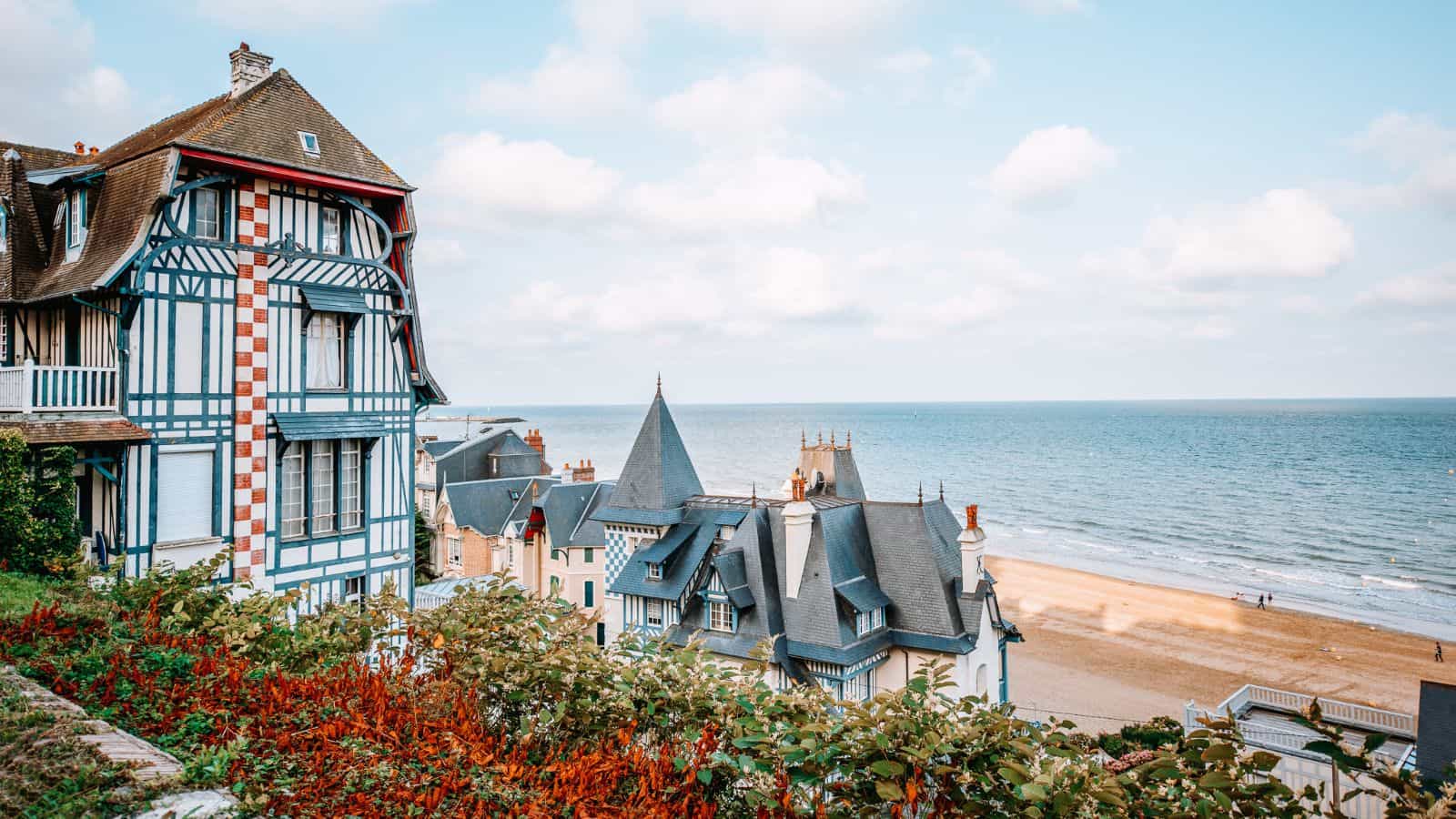 From Hidden Coves to Glamorous Seaside Resorts, These French Beach ...