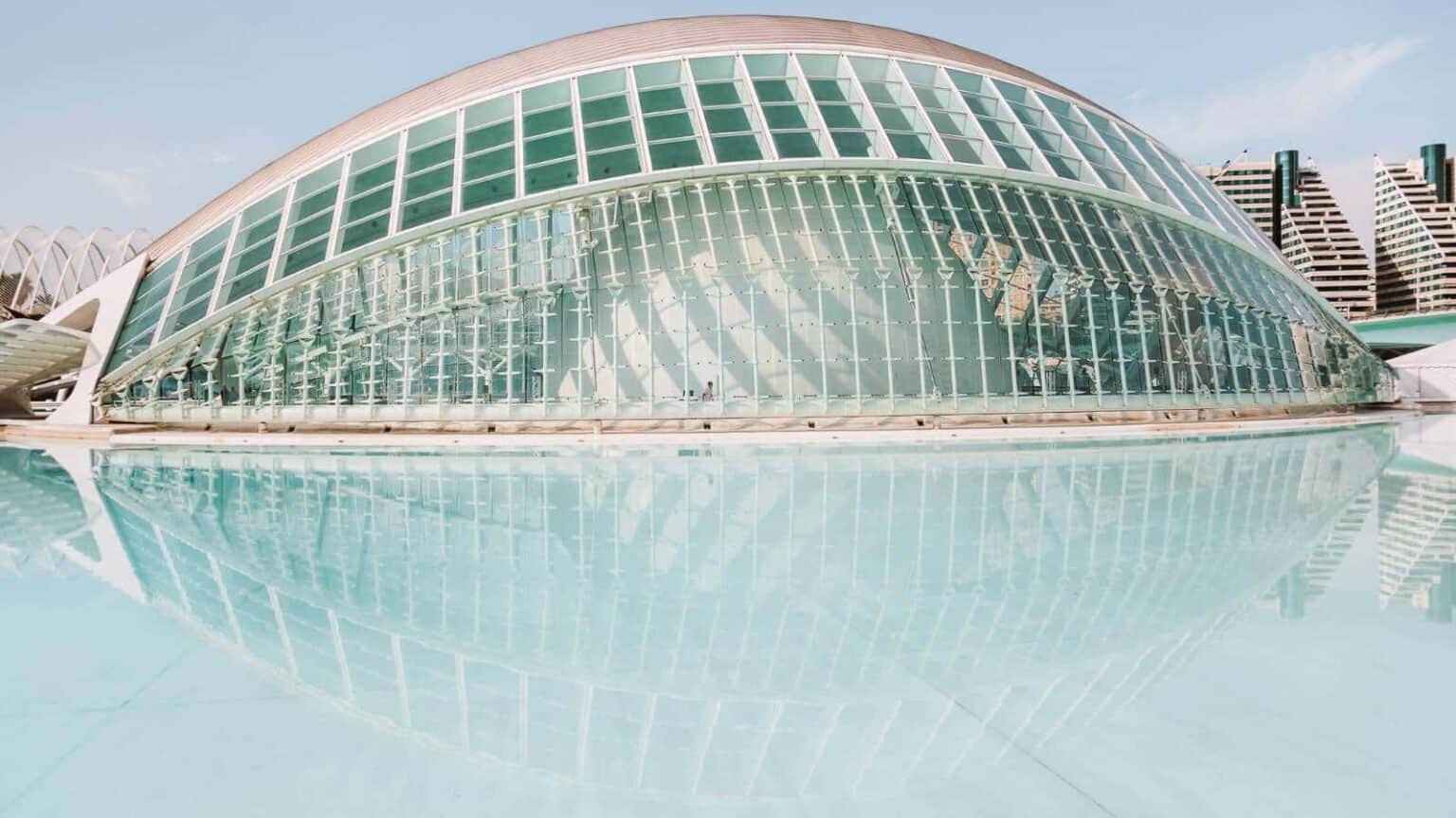 12 Famous Landmarks in Spain That Will Make You Say '¡Viva España!'