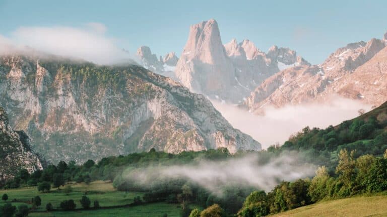 12 Beautiful Spanish Locations Guaranteed To Wow Your Instagram Followers