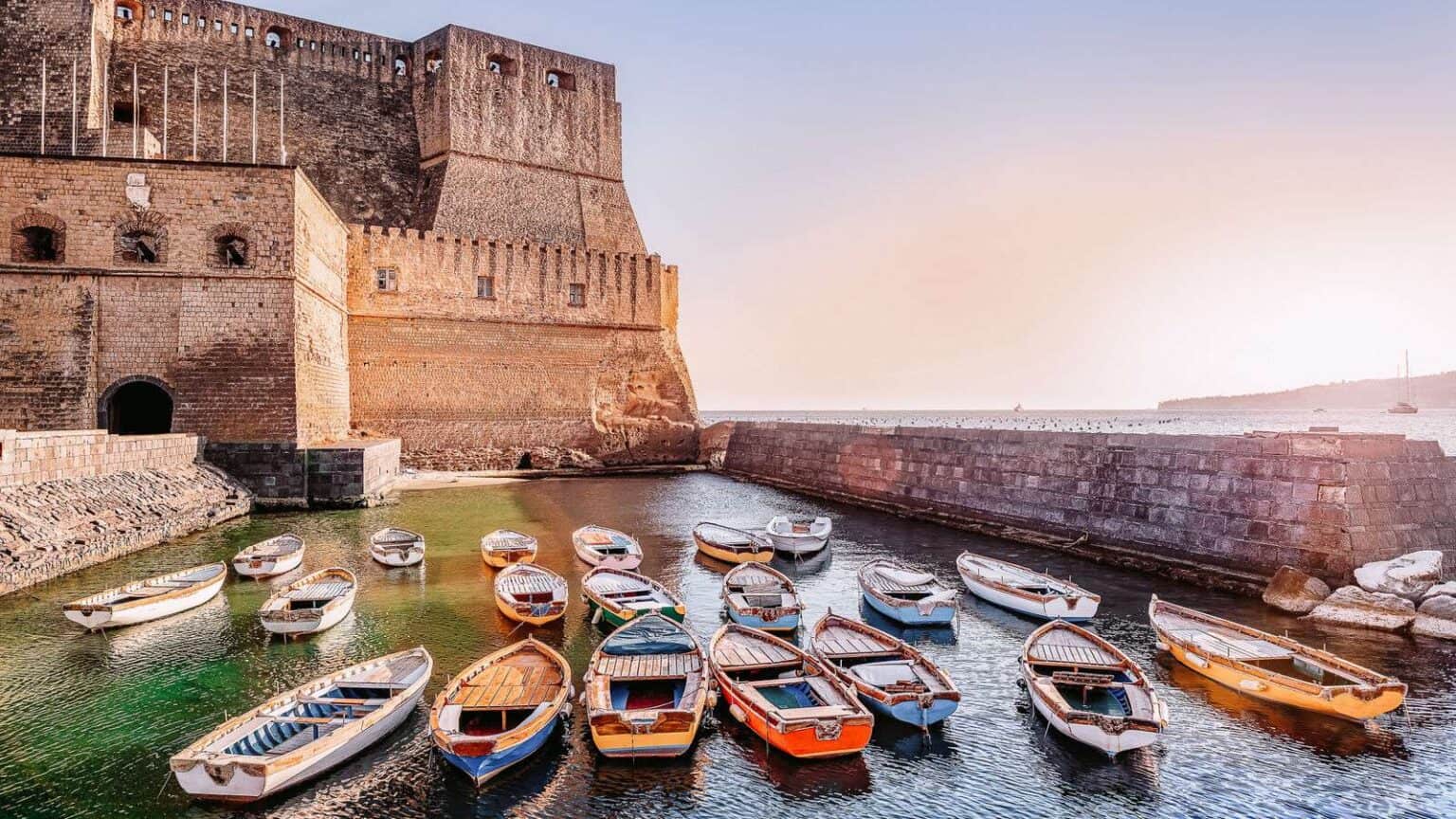 12 Beautiful Castles in Italy That Will Make You Want To Book a Flight ...