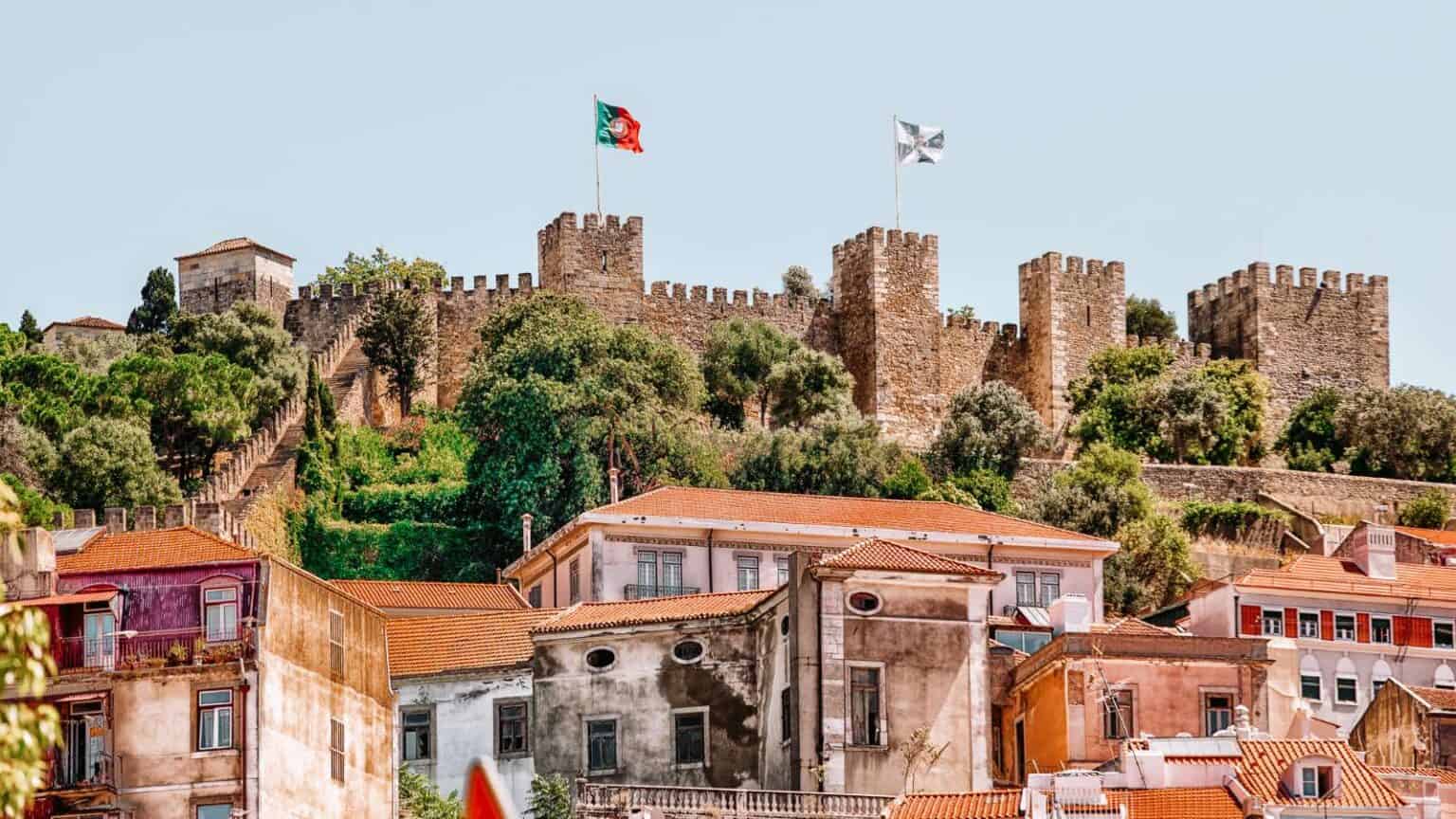 12 Beautiful Castles in Portugal You Can’t Miss