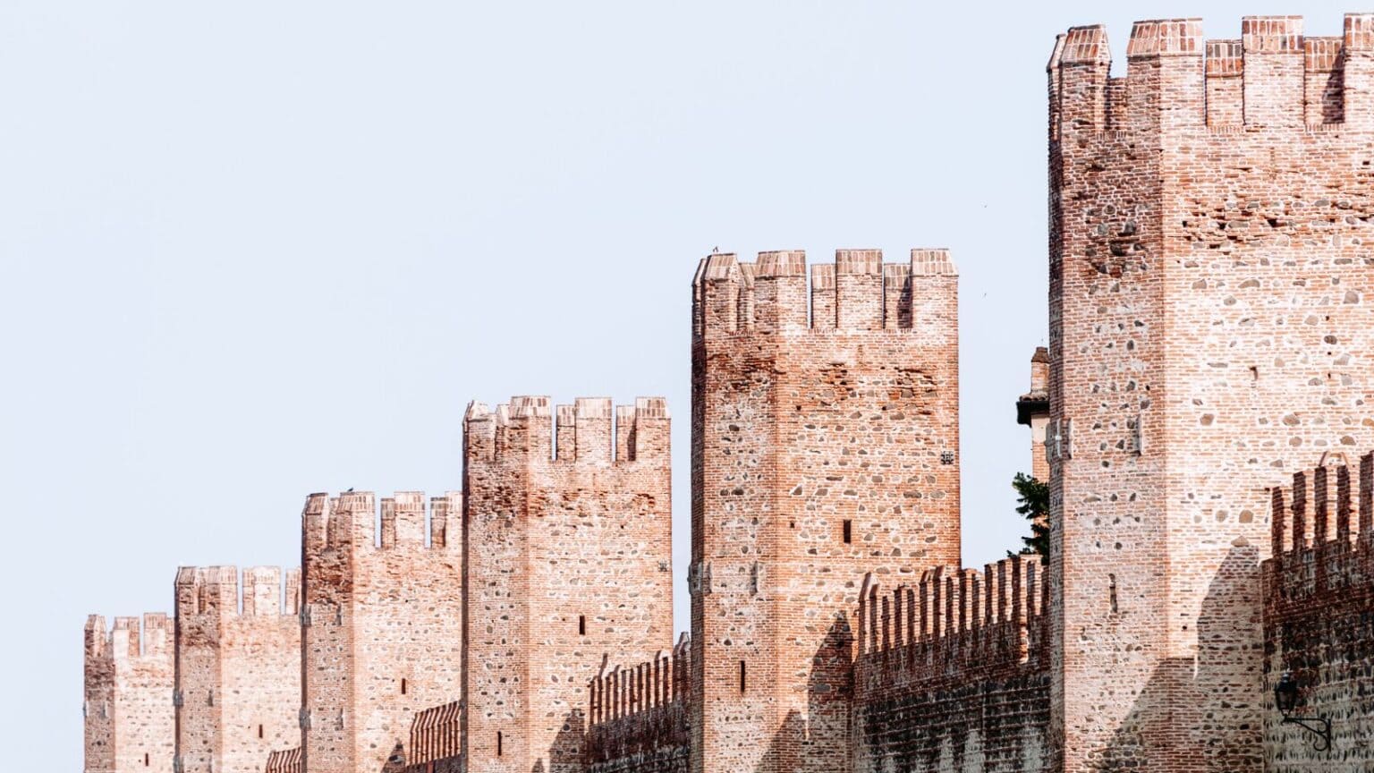 12 Beautiful Medieval Cities and Towns in Italy To Step Back in Time