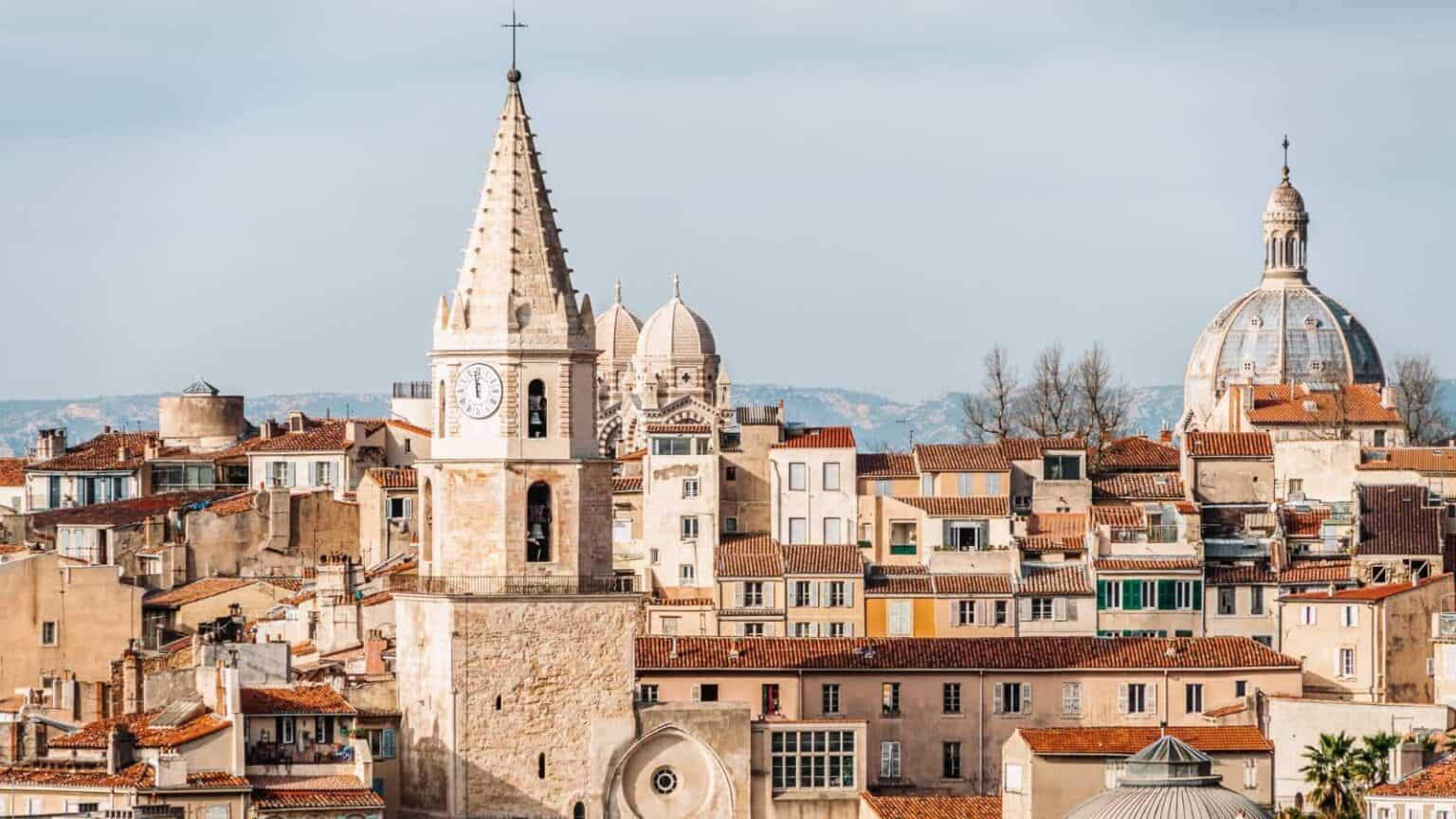 12 French Neighborhoods So Beautiful, You'll Want To Move There Immediately