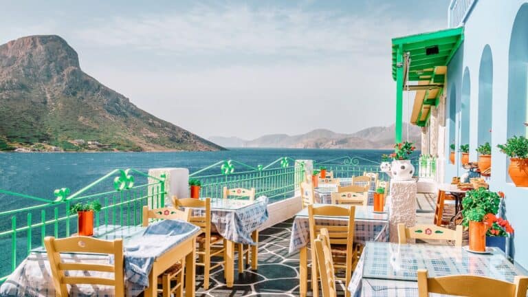 12 Things Tourists Should Never Do When Visiting Greece