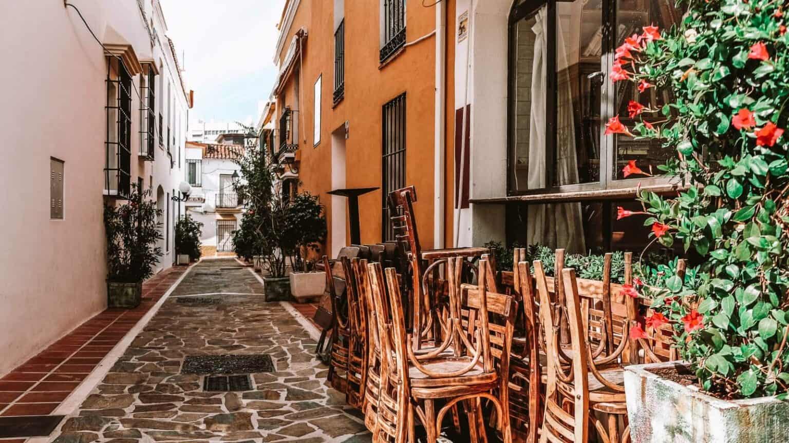 12 Things Tourists Should Never Do When Visiting Spain