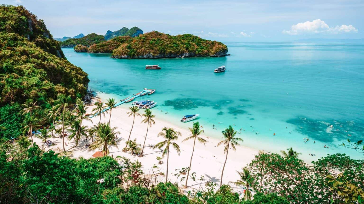 12 Dreamy Summer Destinations in the World for Your August Getaway
