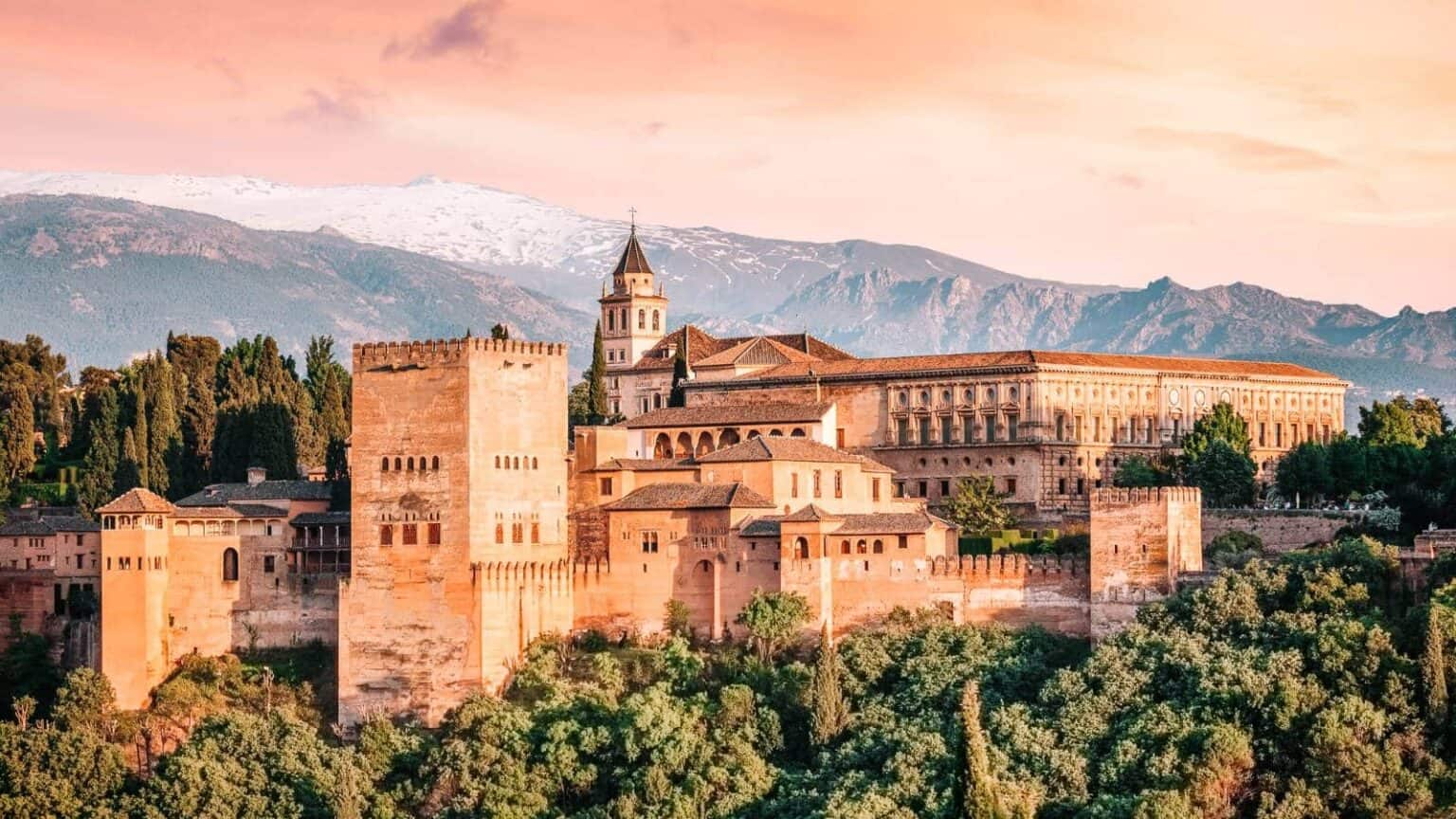 These 12 Cheap Places in Spain Still Feel Like a Splurge