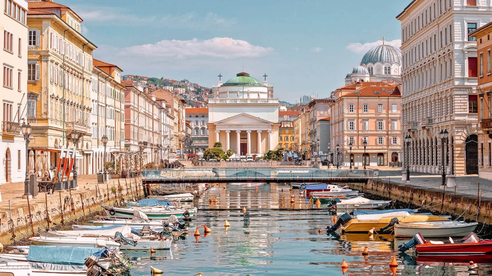 12 Gorgeous Cheap Places To Visit in Italy—Because You Deserve Gelato ...