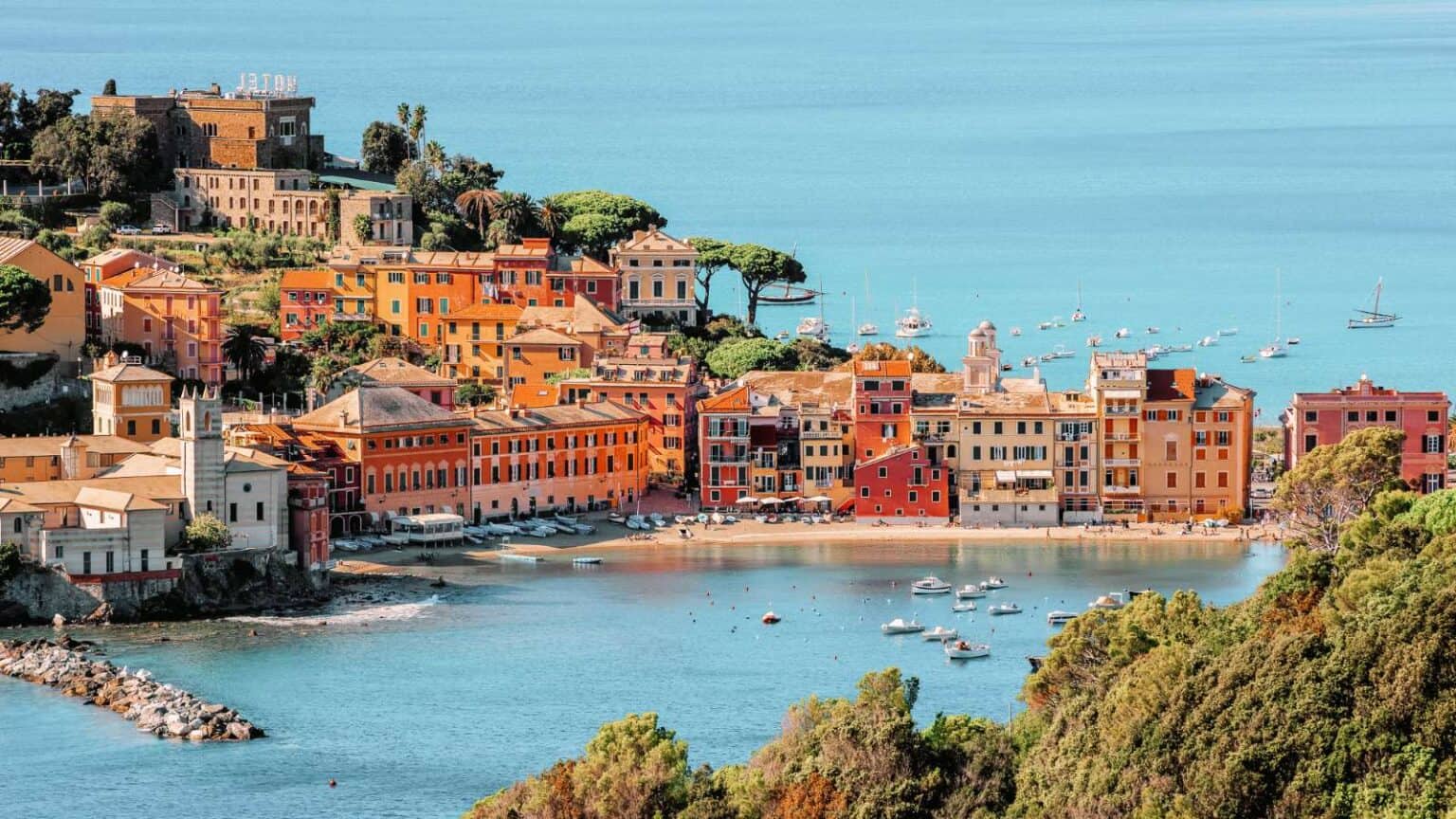 12 Beautiful Small Towns in Italy That Won’t Empty Your Wallet