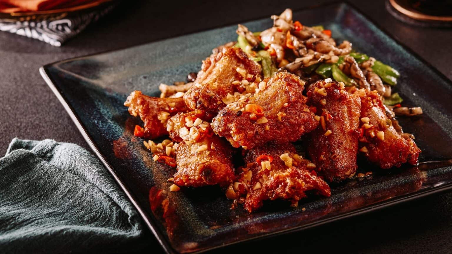 12 Surprisingly Weird Foods in the USA To Try If You’re Feeling Brave