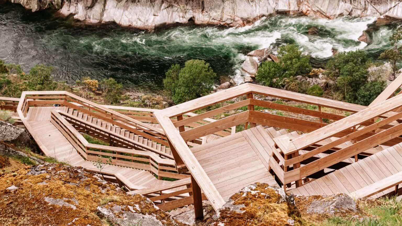 12 Beautiful Hiking Trails in Portugal That Will Make Your Couch Look ...