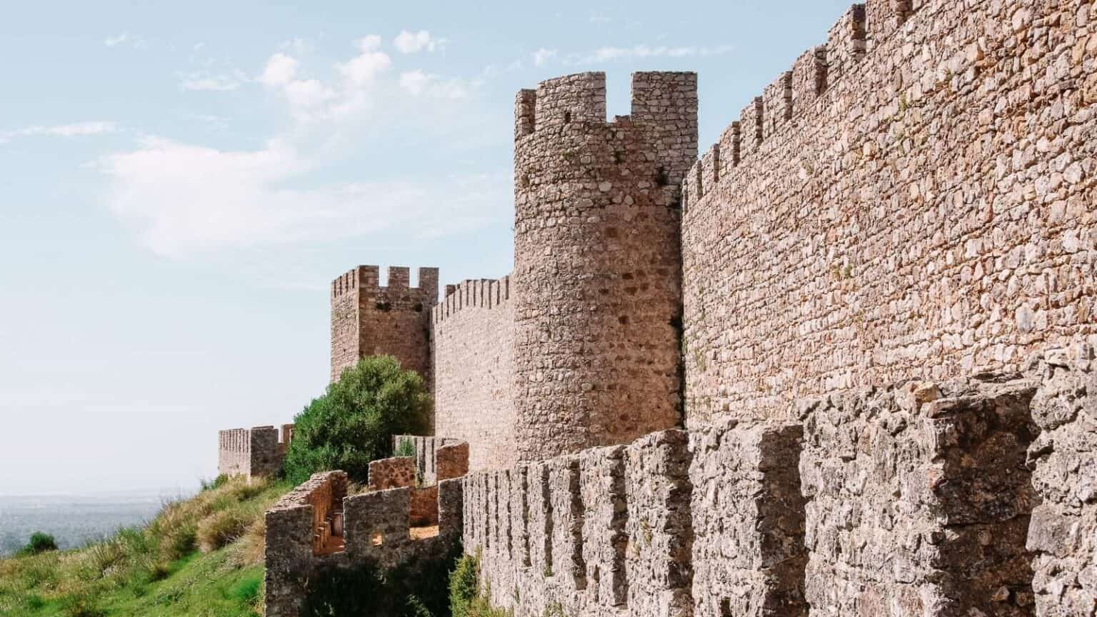 12 Beautiful Hiking Trails in Portugal That Will Make Your Couch Look ...