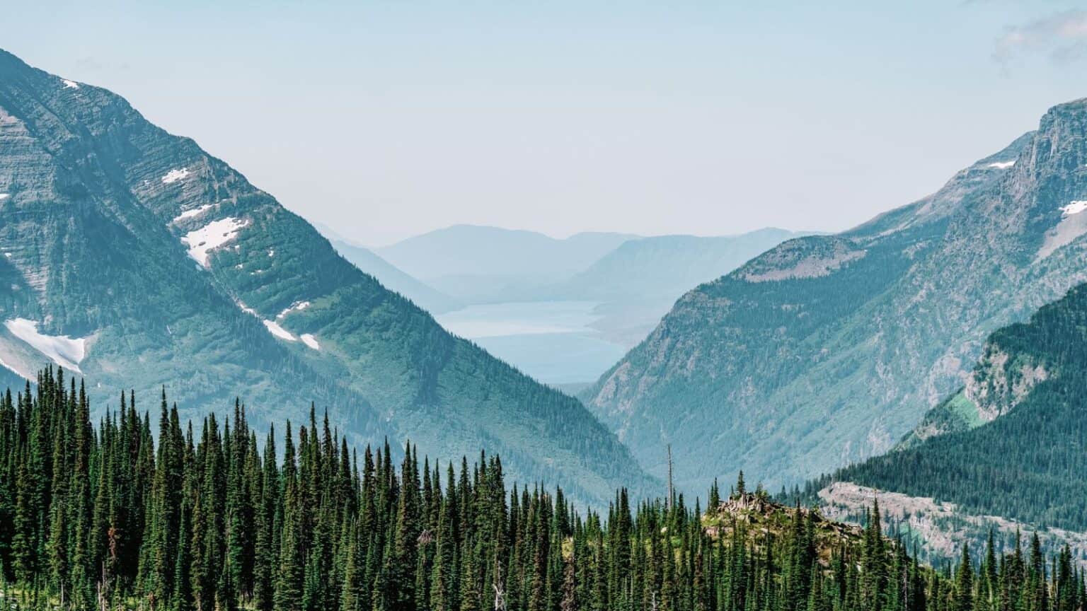 12 Beautiful Hiking Trails in the US That Will Make You Fall in Love ...