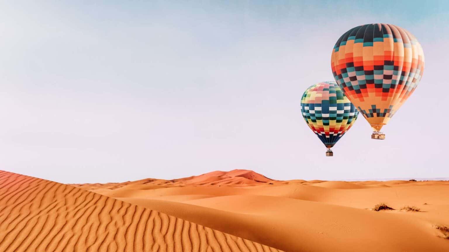 12 Breathtaking Hot Air Balloon Rides Around the World That Belong on ...