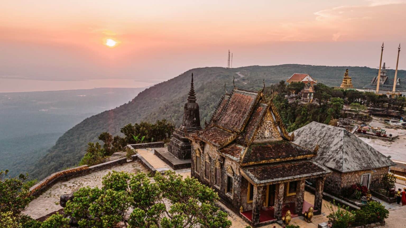 12 Budget-Friendly Beach Destinations To Live in Southeast Asia You’ll ...