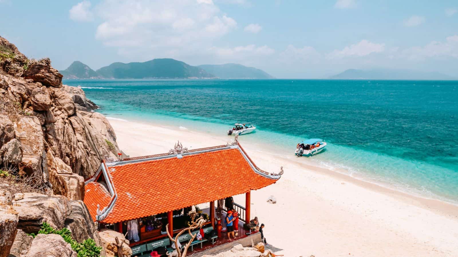 12 Budget-Friendly Beach Destinations To Live in Southeast Asia You’ll ...