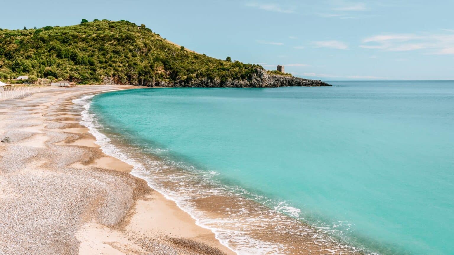 12 Hidden Beach Gems in Italy So Beautiful They Make Popular Spots Look ...