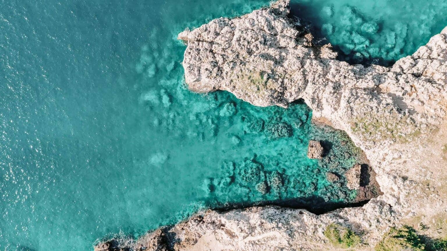 12 Hidden Beach Gems in Italy So Beautiful They Make Popular Spots Look ...