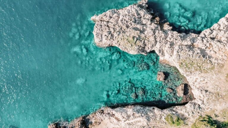 12 Hidden Beach Gems in Italy So Beautiful They Make Popular Spots Look ...