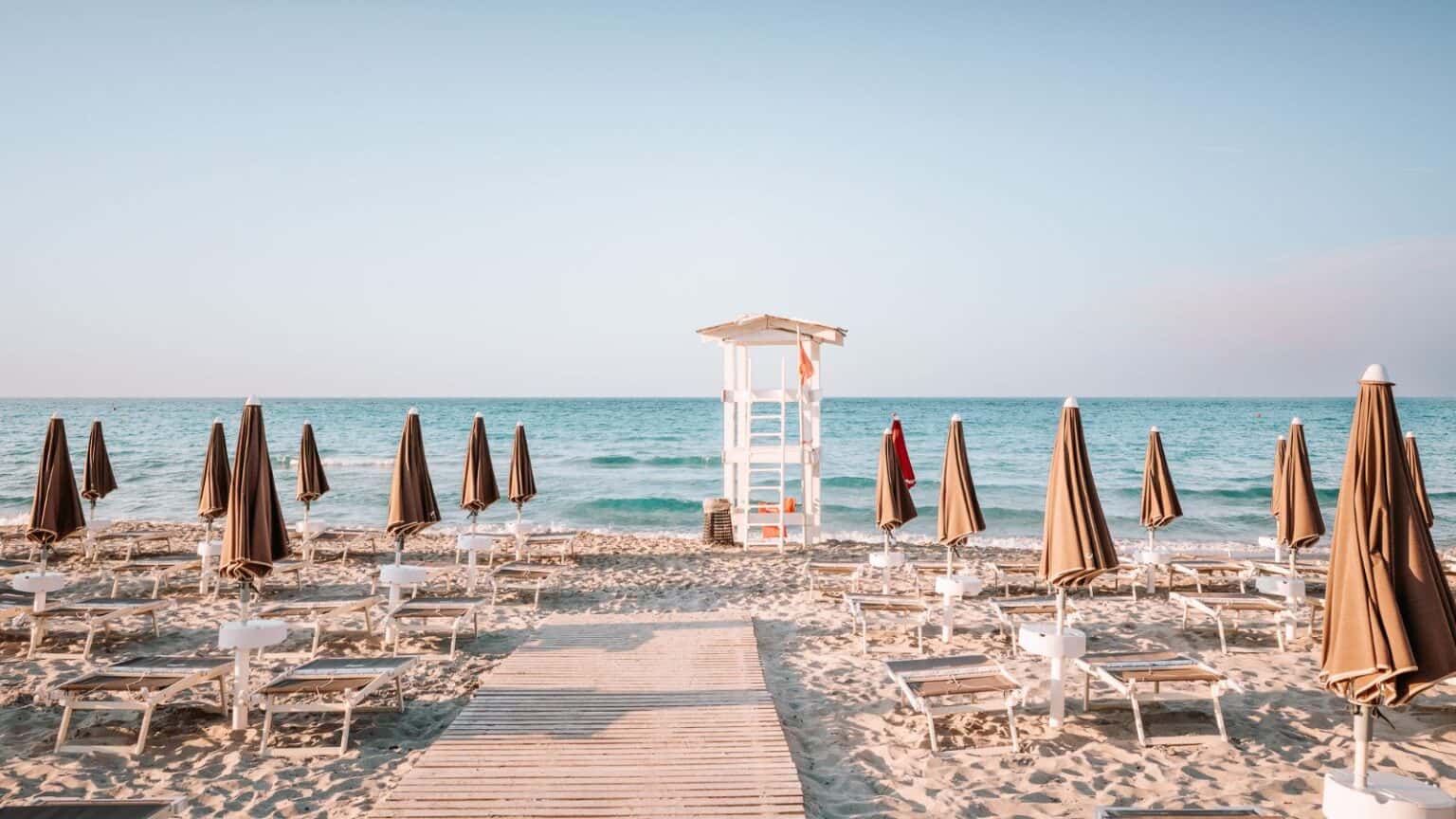12 Hidden Beach Gems in Italy So Beautiful They Make Popular Spots Look ...