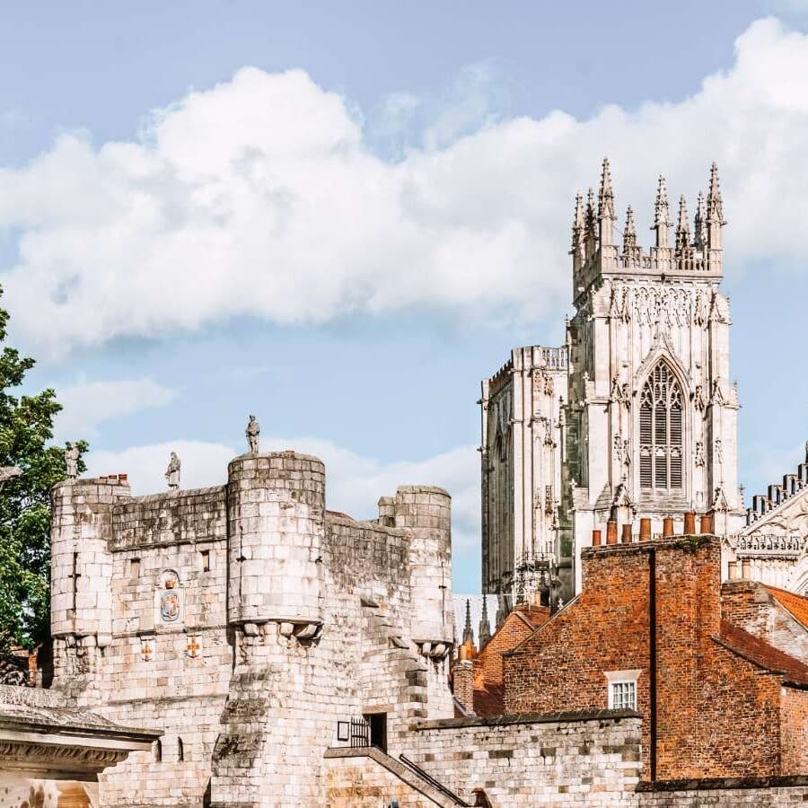 These 13 Beautiful Medieval Cities and Towns in the UK Feel Like a ...