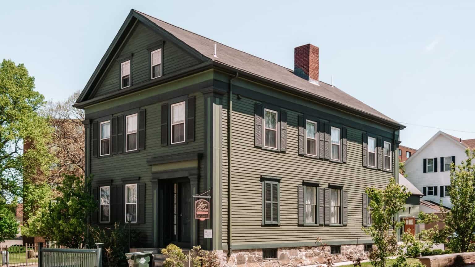 The 12 Most Haunted Places in the US That Will Keep You Up at Night
