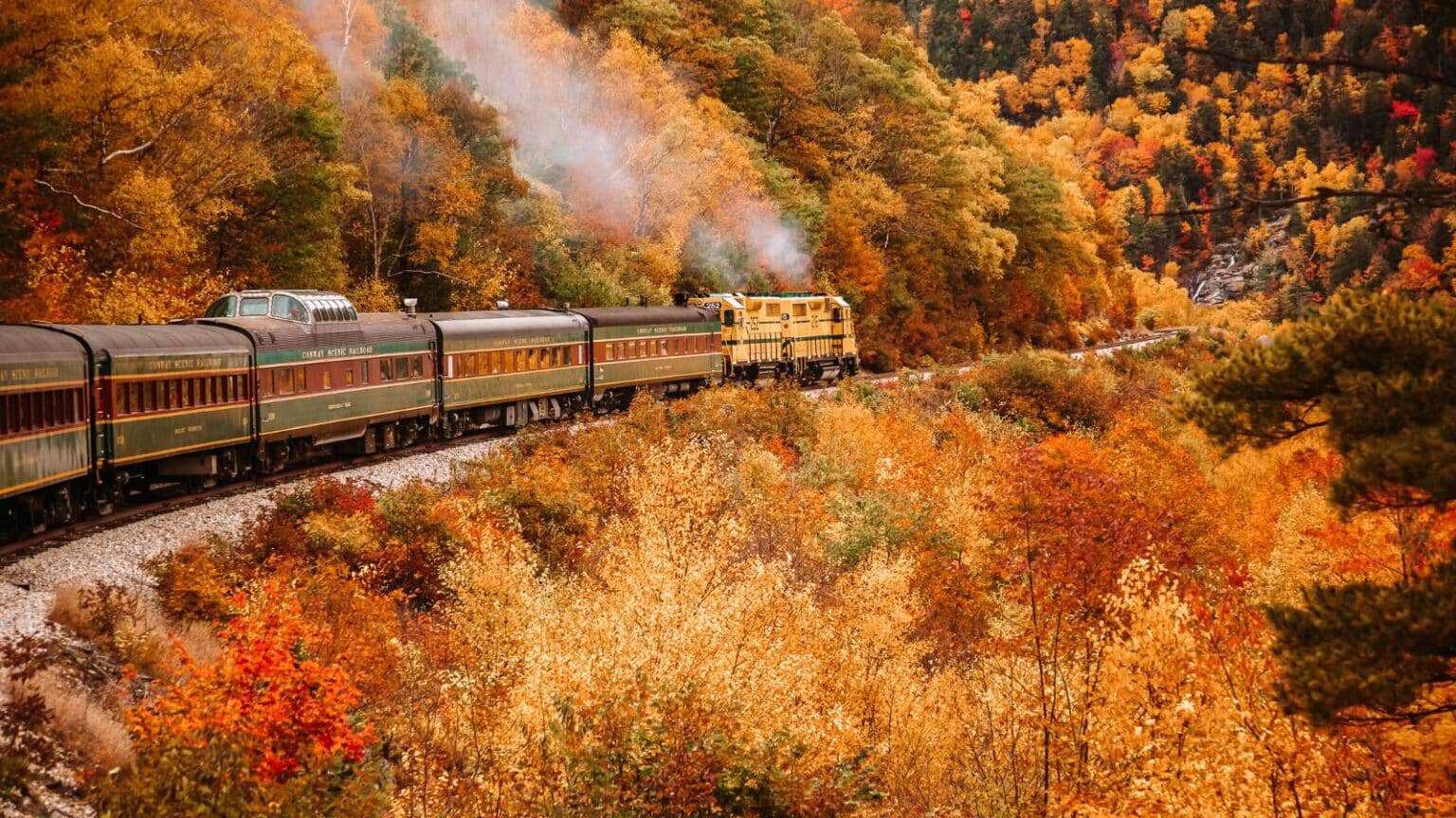 12 Beautiful Small Towns in the US for Fall Foliage That Are Straight ...