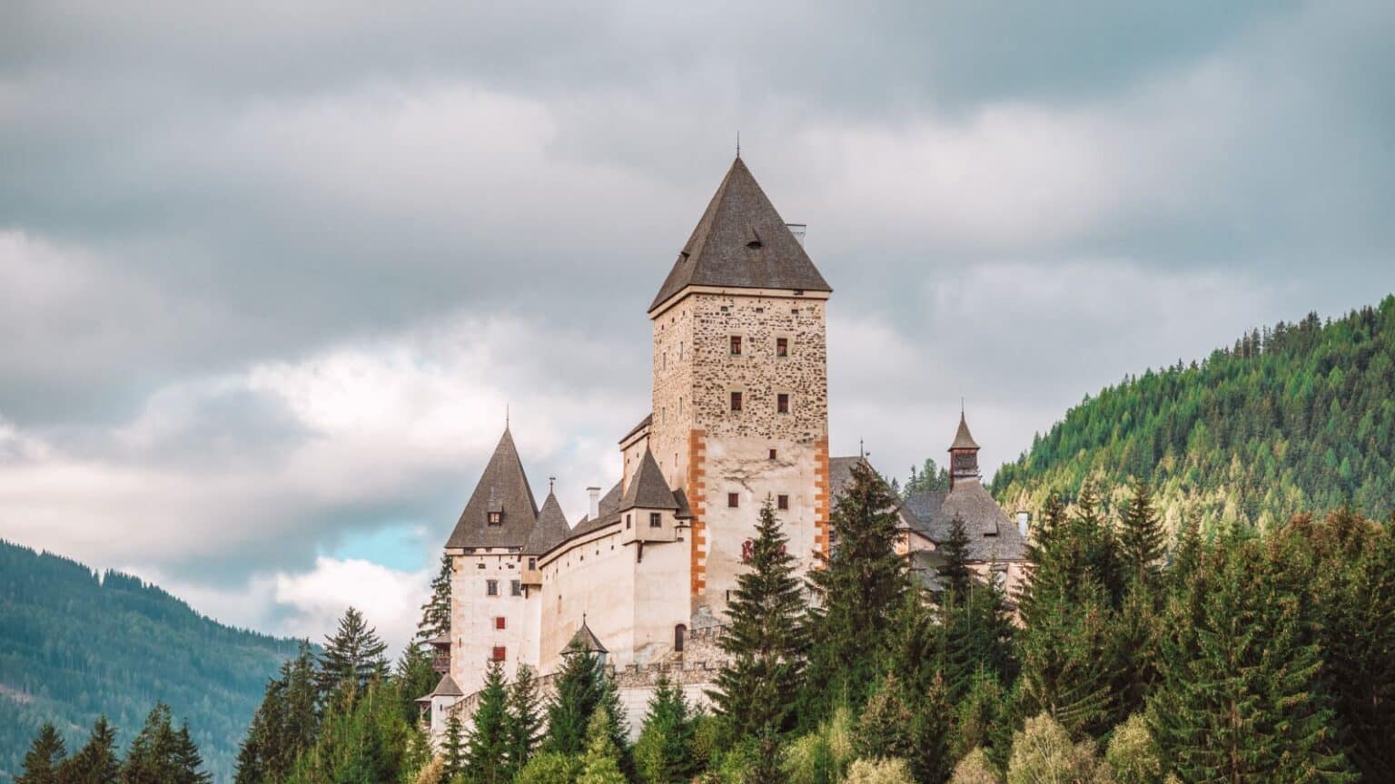 The 12 Most Haunted Places in Europe That Will Give You Goosebumps