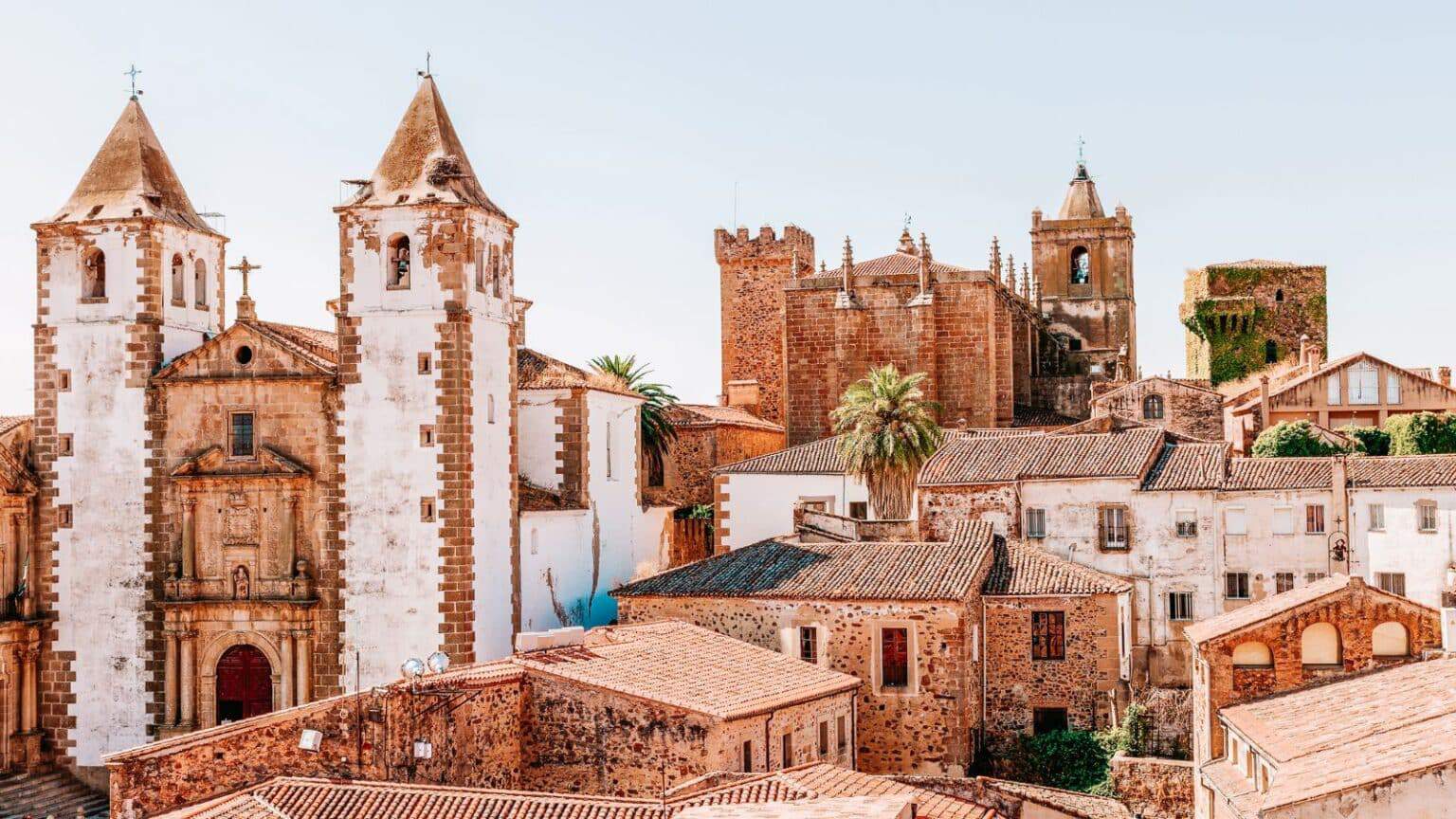 12 Beautiful Small Towns in Spain for an Affordable Getaway That Will ...
