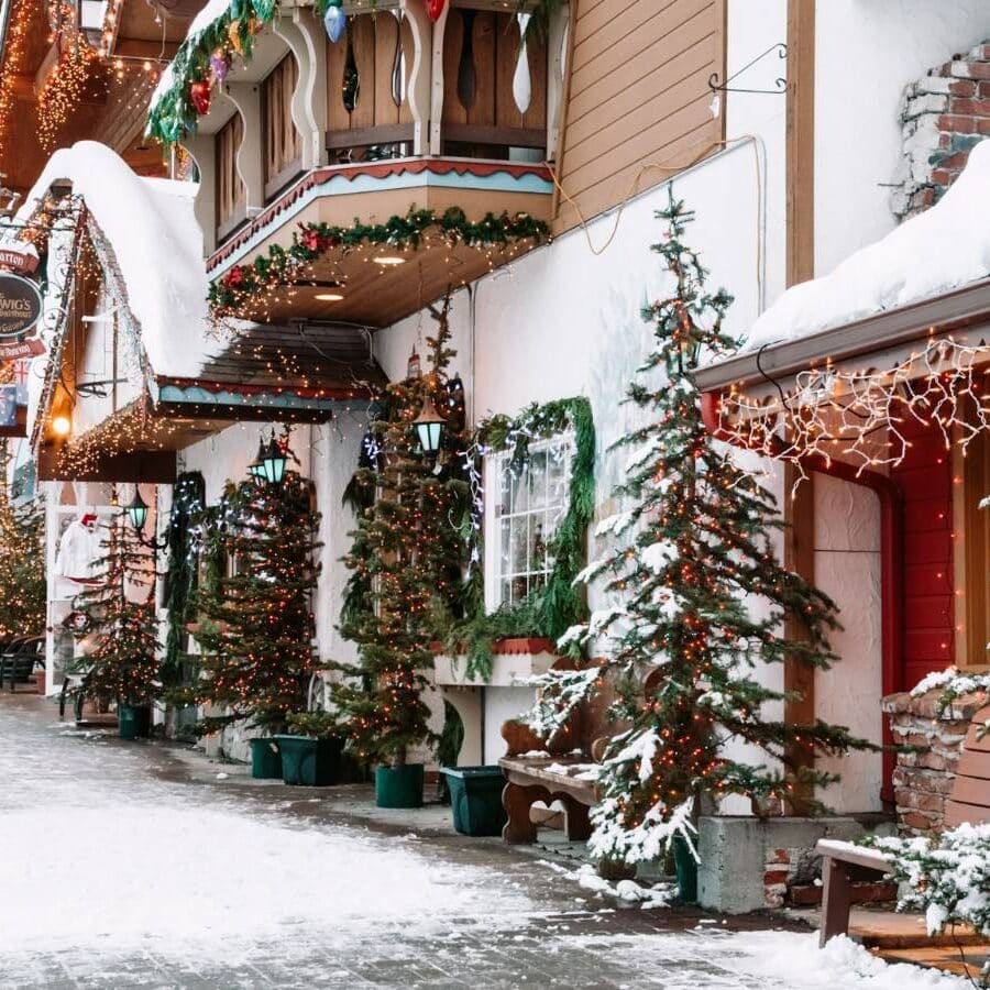 13 Best Christmas Towns in the World That Feel Like a Holiday Fairy Tale