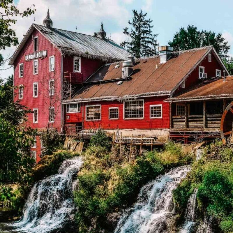 12 Beautiful Small Towns in the US That Will Make You Want To Move ...