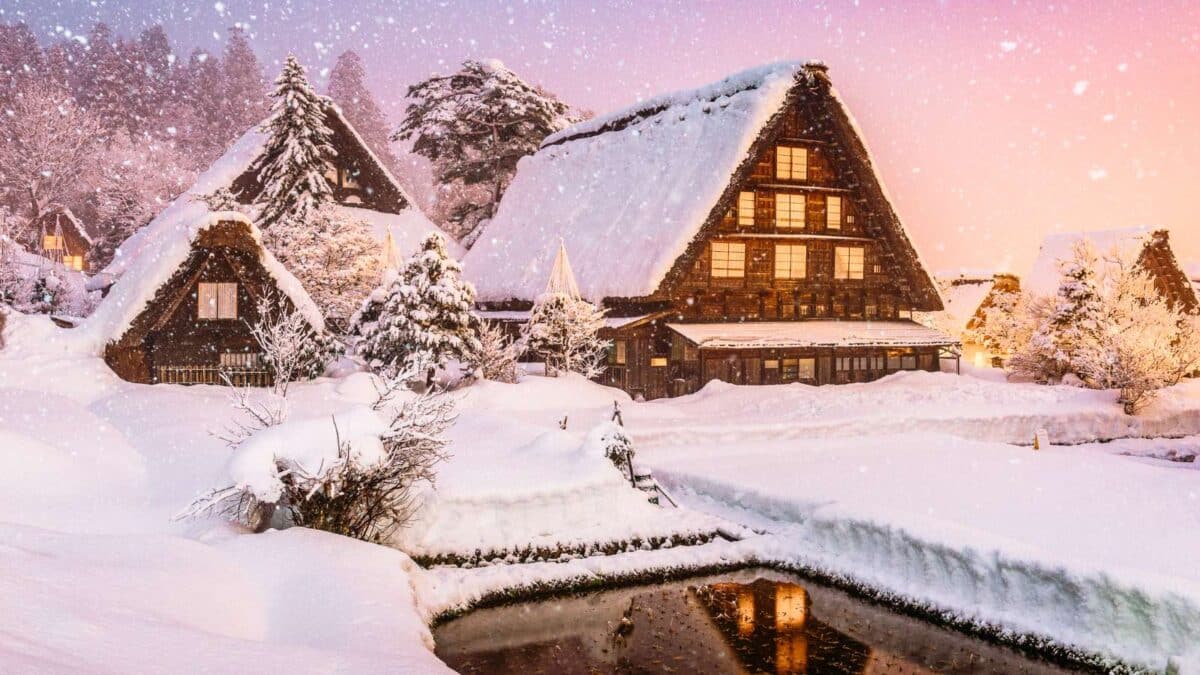 12 Best Winter Destinations in Japan You’ll Want To See Covered in Snow