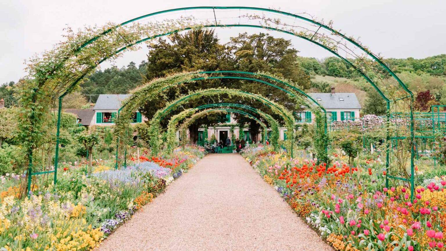 These 13 Beautiful Gardens in Europe Feel Like a Fairytale