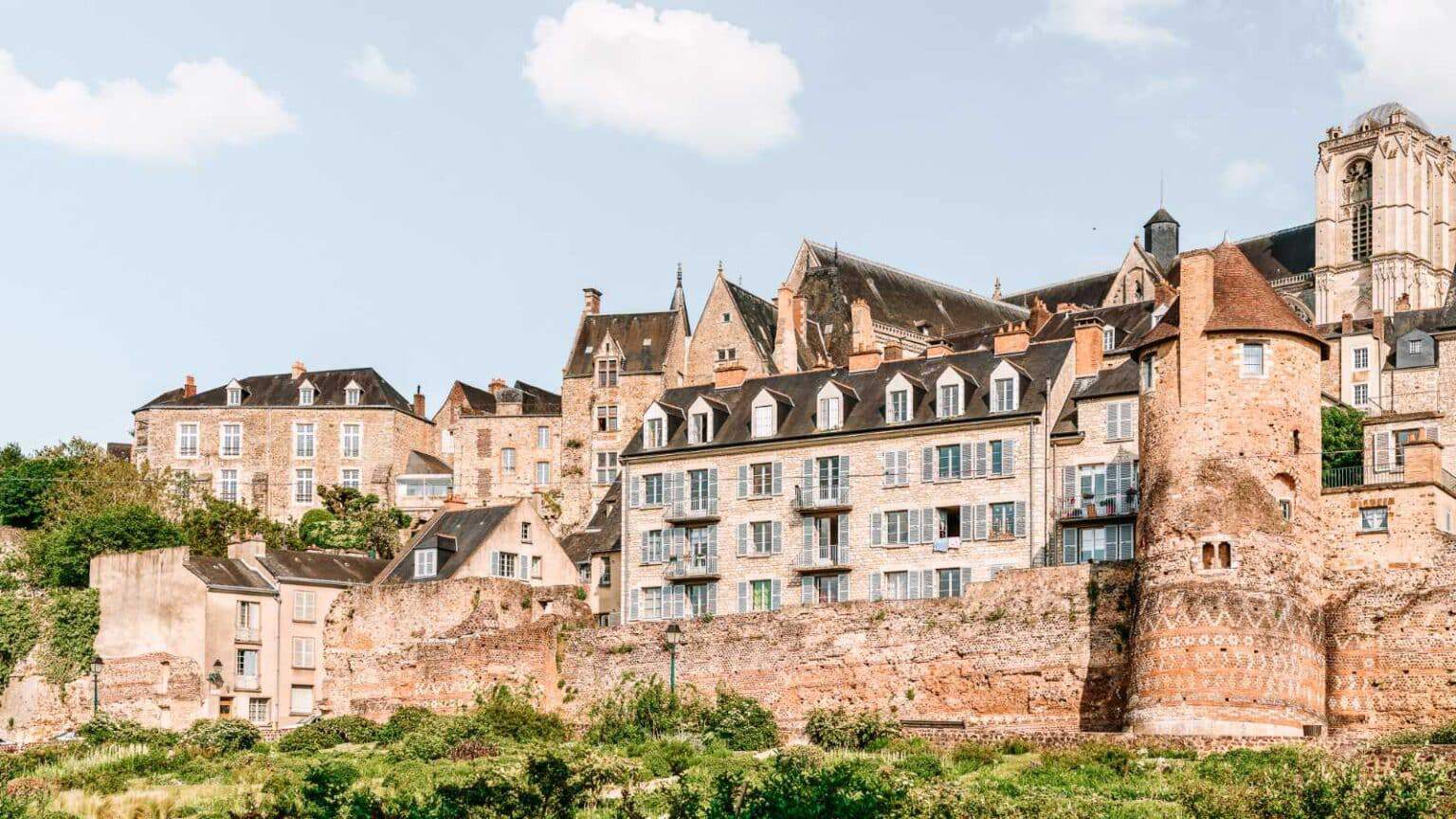 12 Cheap Getaways in France for a Taste of La Belle Vie