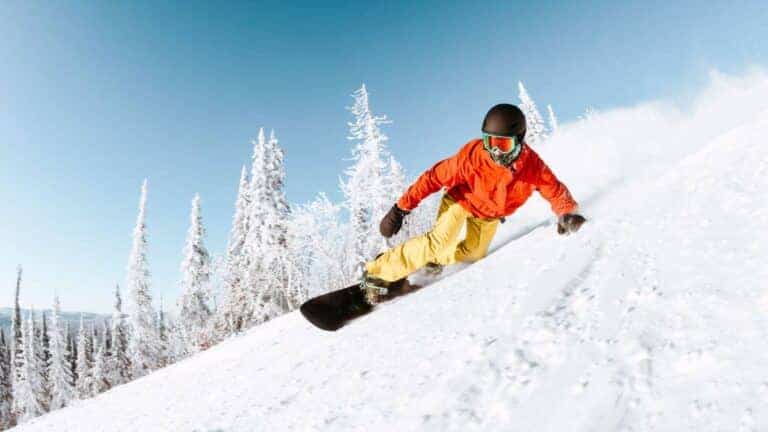 These 12 Snowboarding Destinations Are So Epic, You’ll Never Want To ...