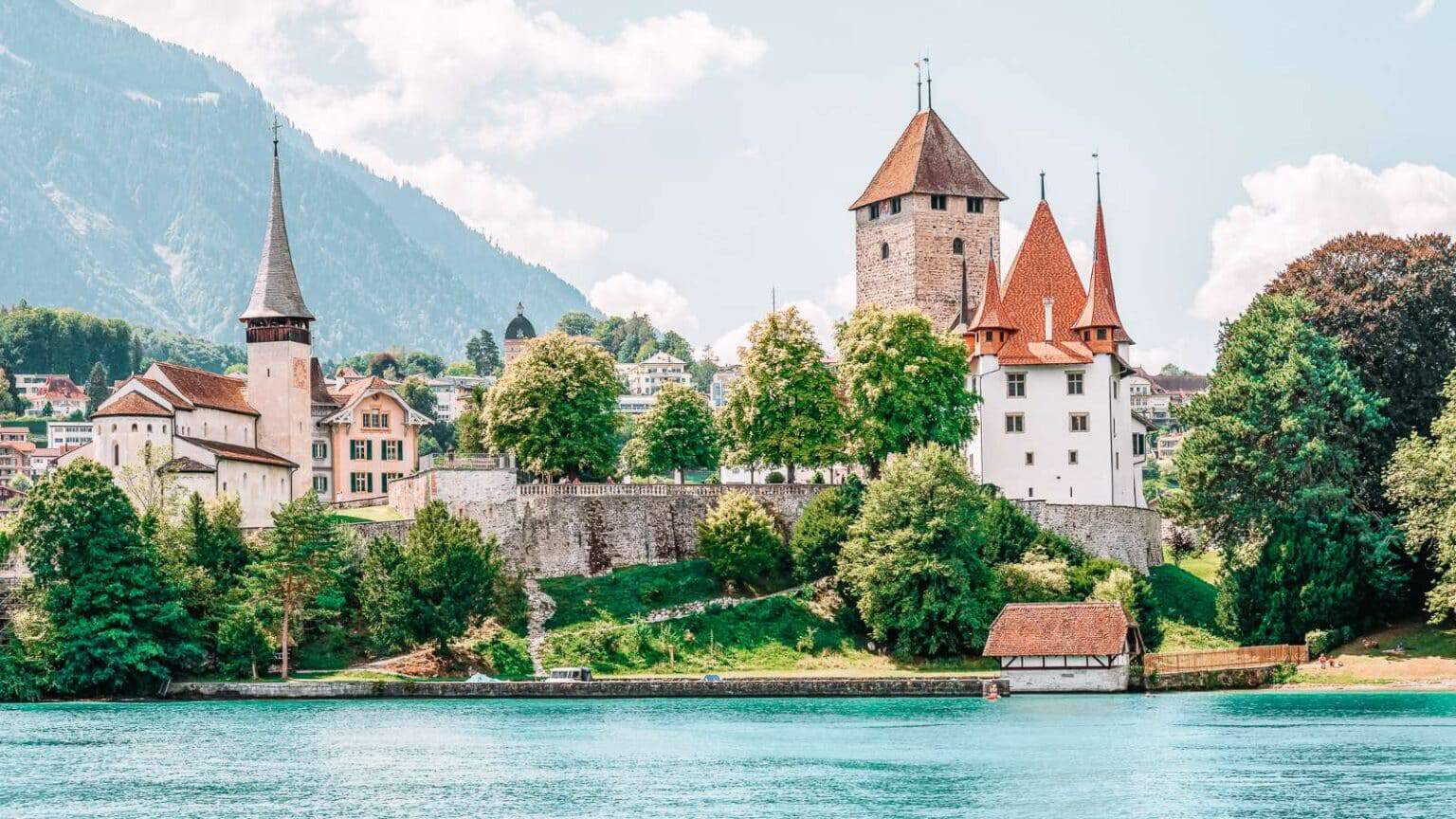 12 Fairy Tale Towns in Switzerland for Your Bucket List